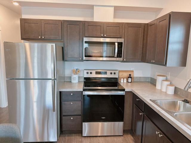 600 E Maple St Studio Apartment for Rent at 600 E Maple St, Bellingham, WA 98225 Sehome