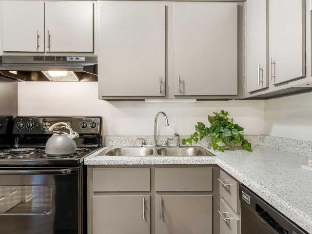 $600 Free Rent! $300 off 1st and 2nd month 2 Bedroom Apartment for Rent at 1111 Oak Tree Ave, Norman, OK 73072