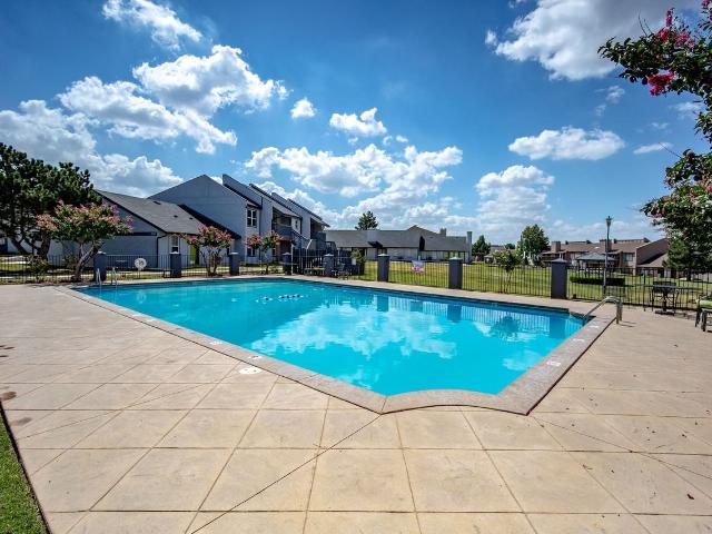 $600 Free Rent, $300 Off 1st & 2nd Month 3 Bedroom Apartment for Rent at 2700 Indian Creek Blvd, Oklahoma City, OK 73120
