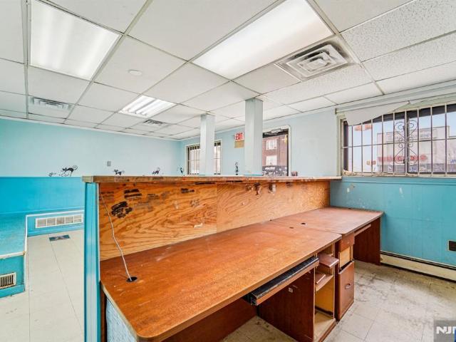 600 Kennedy Boulevard # 1