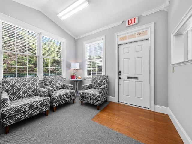 600 Kennesaw Avenue NW 500