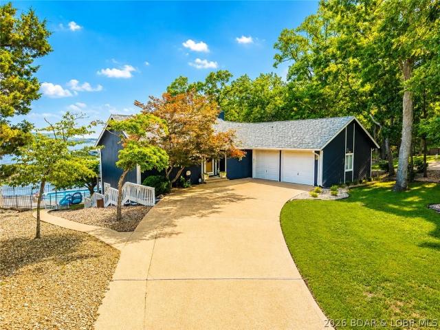 600 Heron Estates Drive