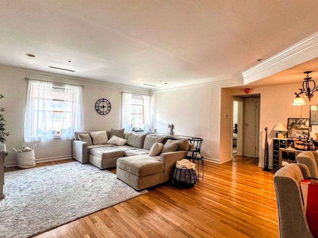600 Hudson St # 3B