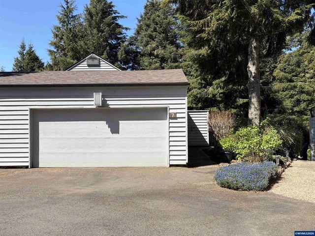 600 Island Dr Unit 7, Gleneden Beach, OR 97388