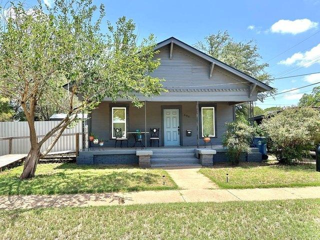 600 James St, Sweetwater, TX 79556