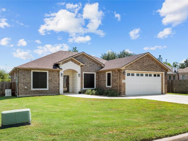 600 Olde Oaks Circle