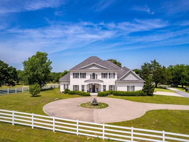 600 Laury Ln, Sapulpa, OK 74066