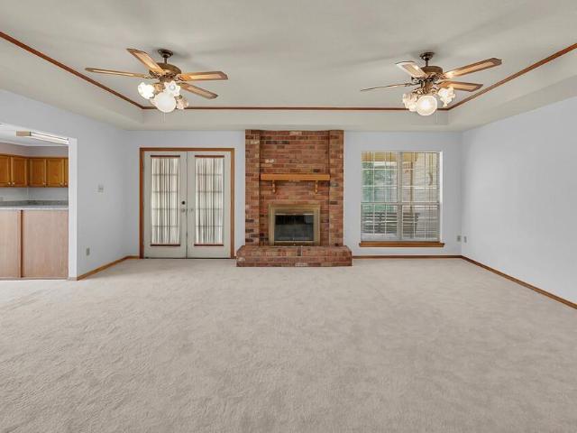 600 Lyndon Drive