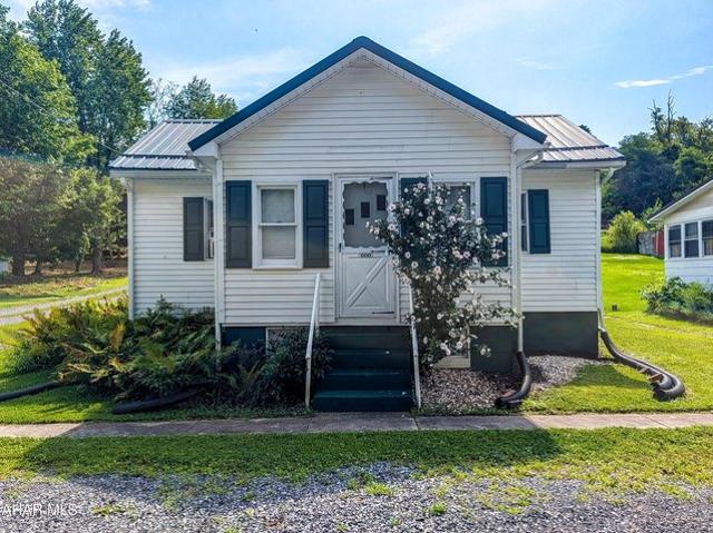 600 Monroe St, Everett, PA 15537