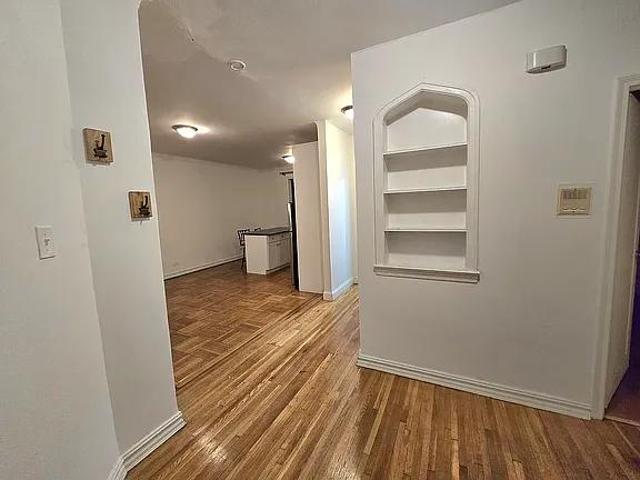 $600 Month Rent 1 Bed 1 Bath Apartment in Brooklyn