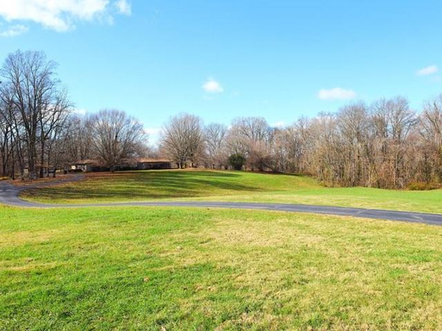 600 Main St, Edmonton, KY 42129