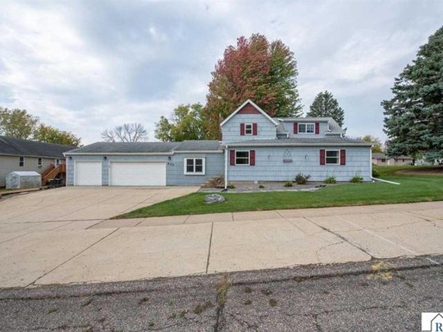 600 Main St, Madison Lake, MN 56063