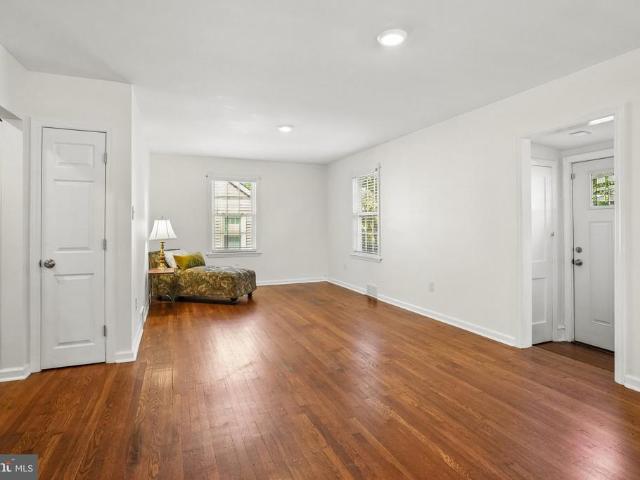 600 Maple Avenue