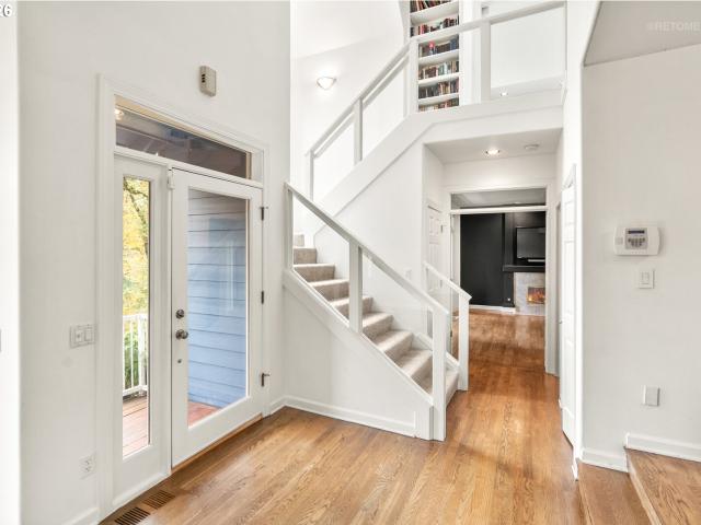 600 maple st