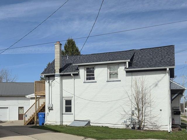 600 N 4th St, Watertown, WI 53098