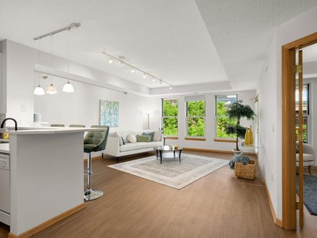 600 N 2nd St Apt 405, Minneapolis, MN 55401