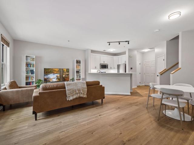 600 N 2nd Street # 102