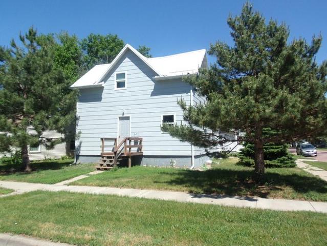600 N Wisconsin St, Mitchell, SD 57301