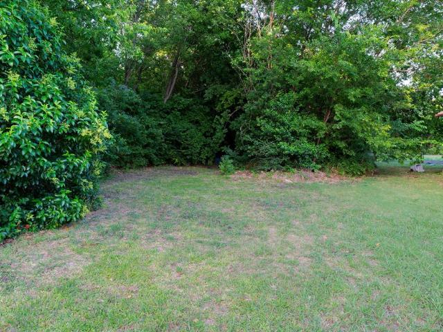 600 N Elm Street