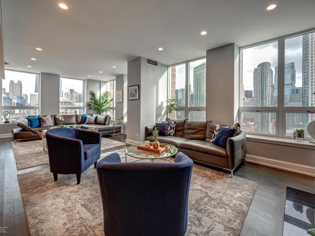 600 N Kingsbury St, Unit 1902, Chicago, IL 60654 | MLS #12565