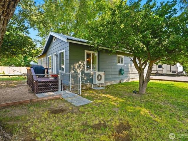 600 N Pierce St, Kittitas, WA 98934