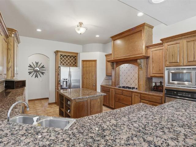 600 NW 160th Street