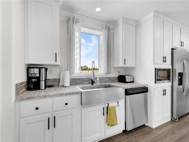 600 NW 305th Street