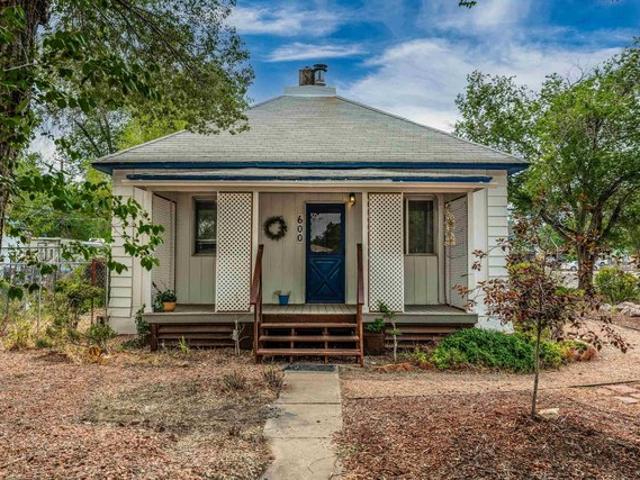 600 S 9th St, Montrose, CO 81401