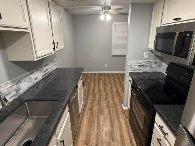 600 s dobson road # 111