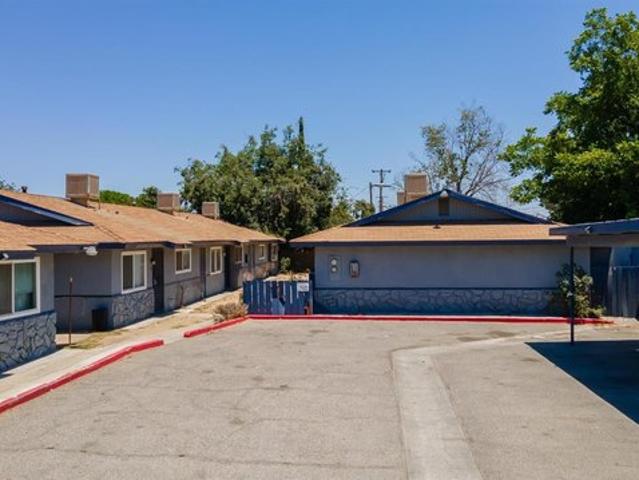 600 S Real Rd, Bakersfield, CA 93309