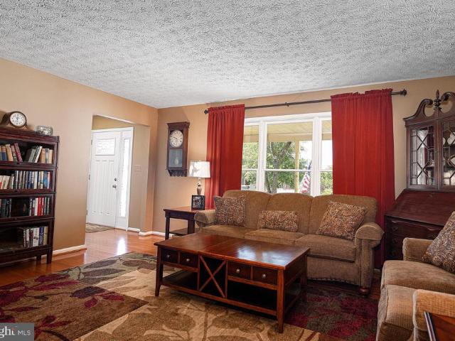 600 Sandray Terrace