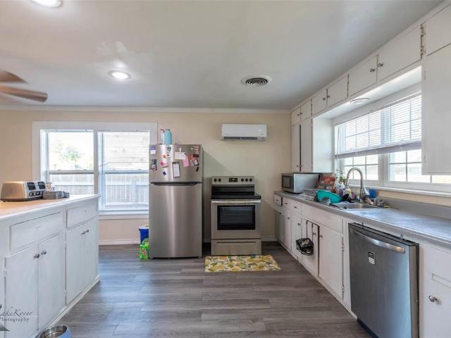 600 SE 3rd Street