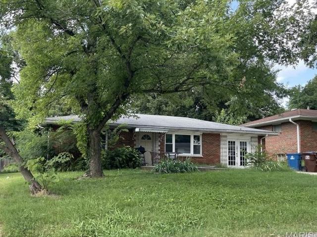 600 Sitze Dr, East Alton, IL 62024