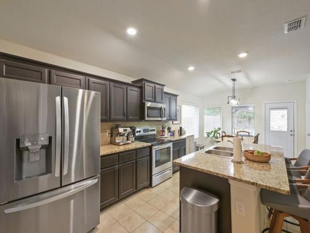 600 Stanmire Lake Trl, Fort Worth, TX 76120