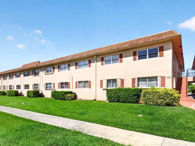 600 SW 2nd Ave, Unit 240, Boca Raton, FL 33432 | MLS #B26008