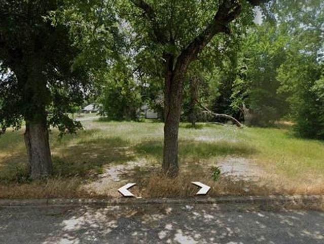 600 SW 4th Street