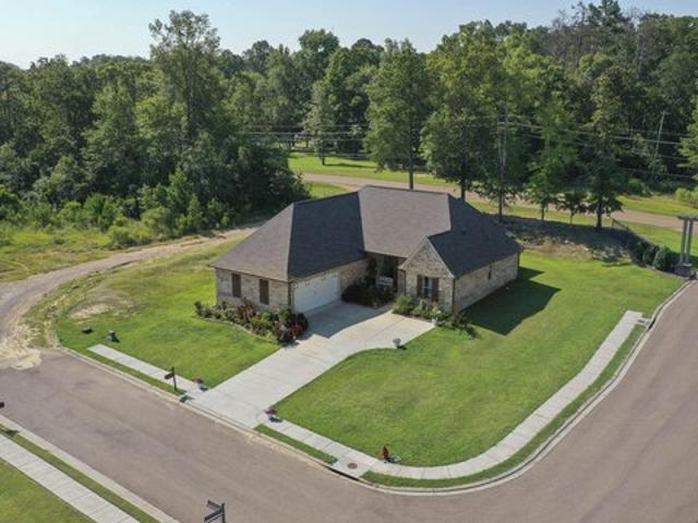 600 Ponderosa Dr, Flowood, MS 39232