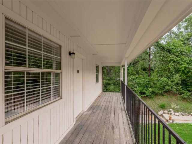 600 Palm Street 13