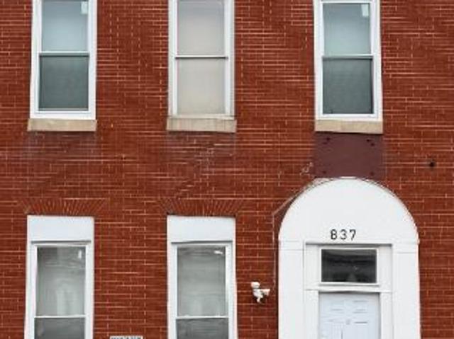 $600 Room for Rent Shared Bath 837 N Fulton Ave