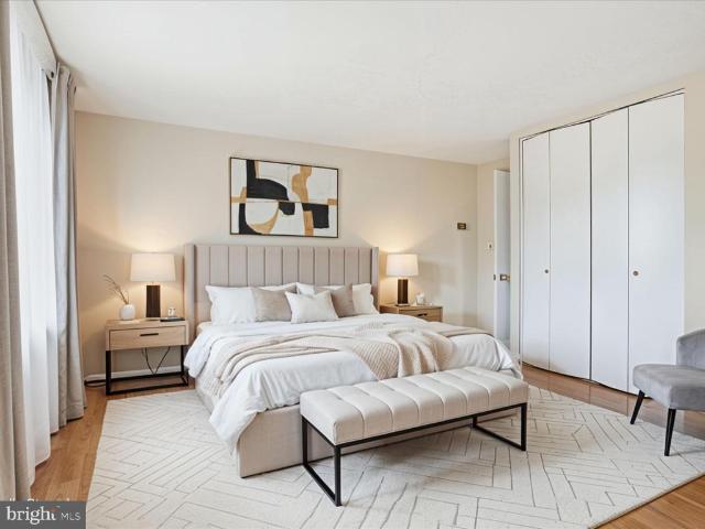 600 Roosevelt Boulevard # 317