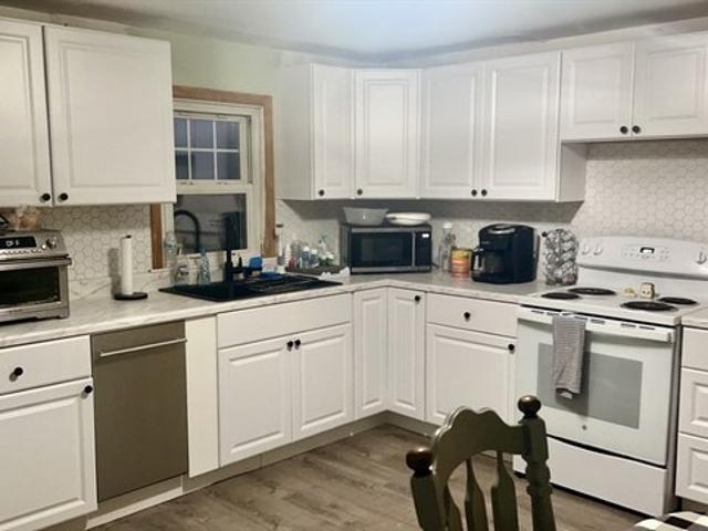 600 Randolph St, Abington, MA 02351