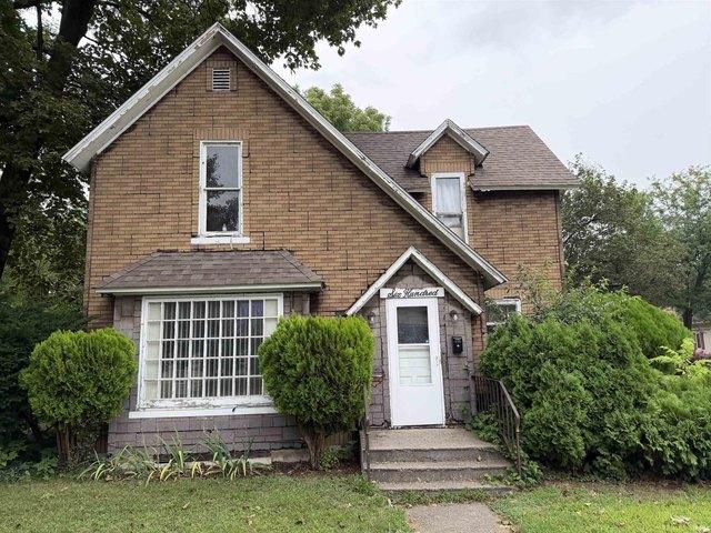 600 W Wolf Ave, Elkhart, IN 46516