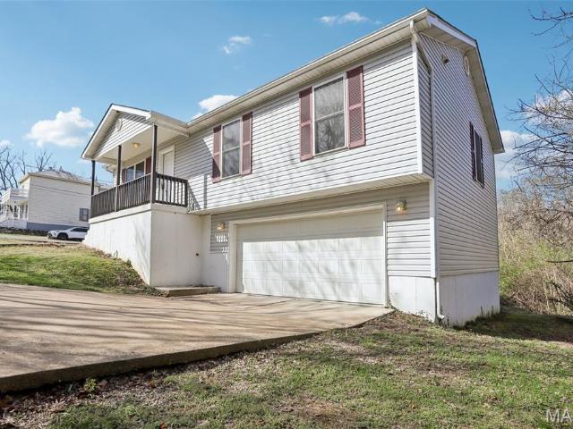 600 W Clement St, De Soto, MO 63020 | MLS #26016