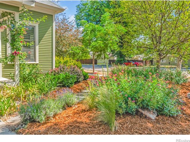 600 W Magnolia Street