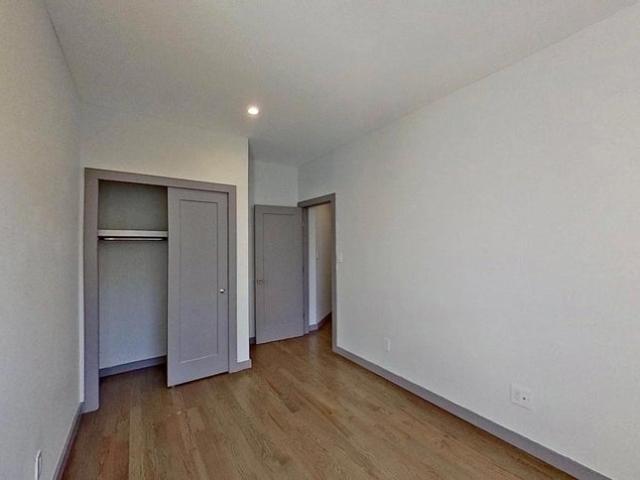 600 west 150th street Large Rooms