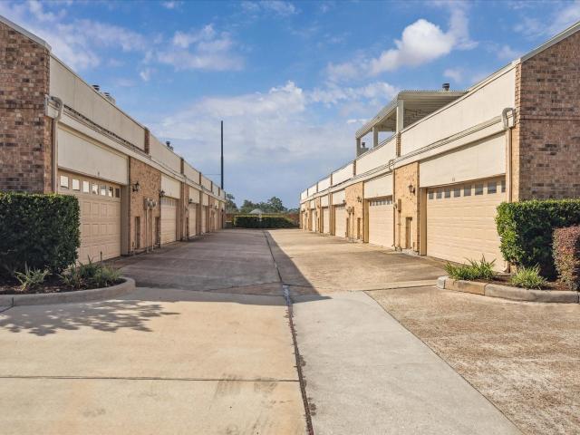 600 Wilcrest Drive 57