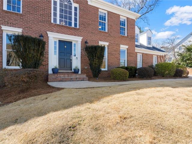 600 Willow Knoll Dr, Marietta, GA 30067 | MLS #7724