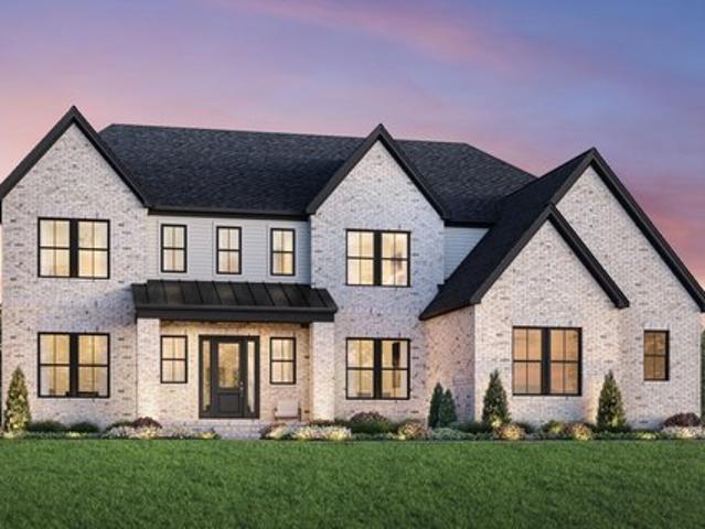 600 Windboard St, Cary, NC 27519
