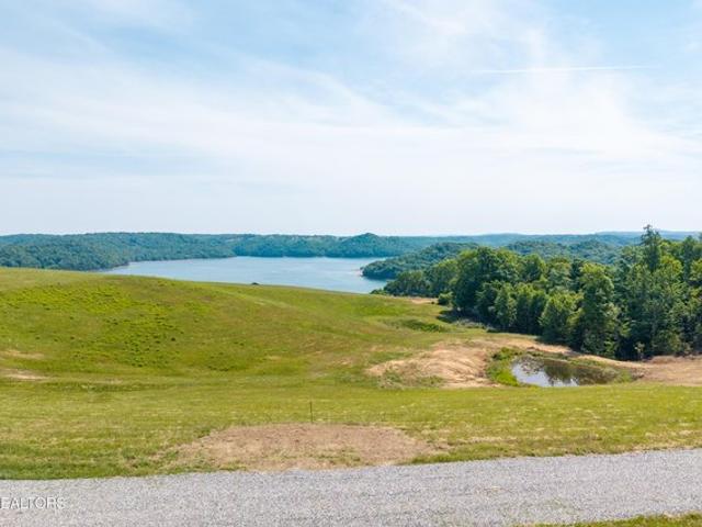 600J T Foster Rd, Allons, TN 38541