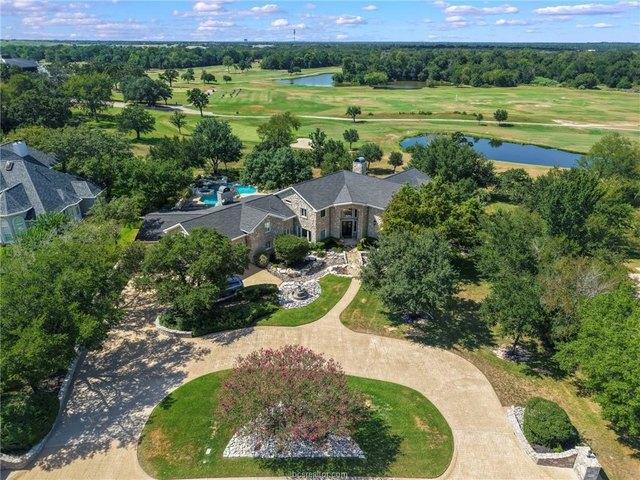 6014 Augusta Cir, College Station, TX 77845